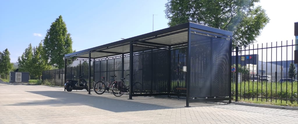 Duurzame fietsoverkapping van Umfeldt