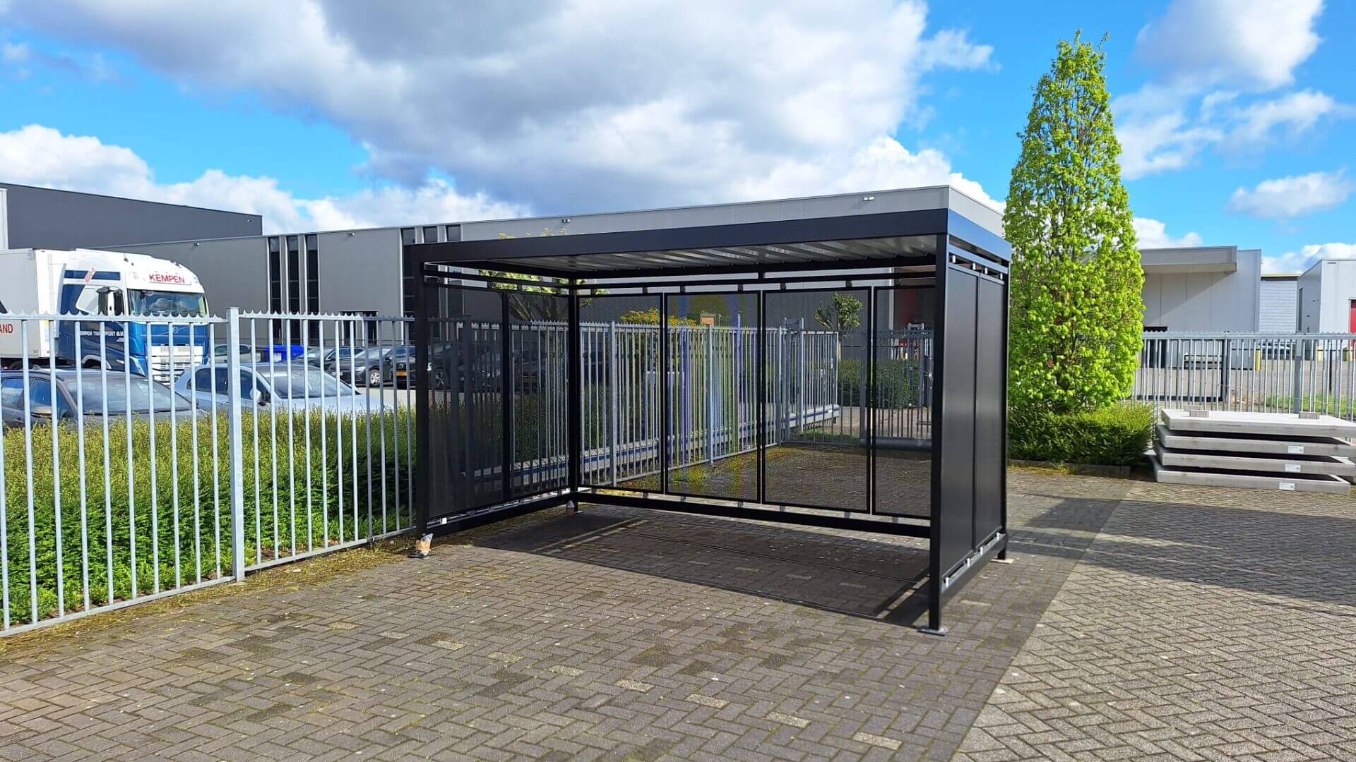 Voordelen van een rookoverkapping voor bedrijven - Umfeldt Urban Furniture